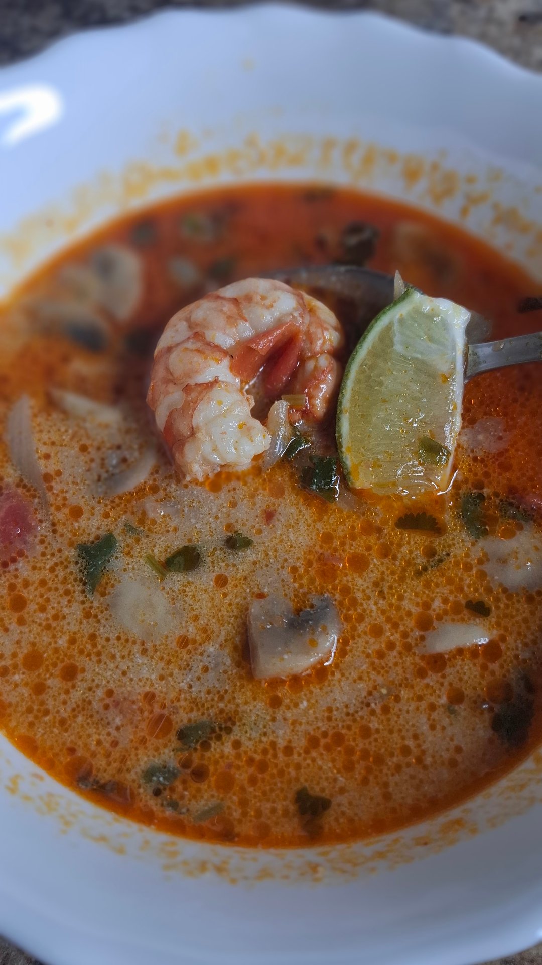 Том Ям а-ля рус