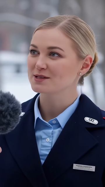 175 тысяч за Кольцевую линию? 🚇 Машинист метро в снегу у Патриков