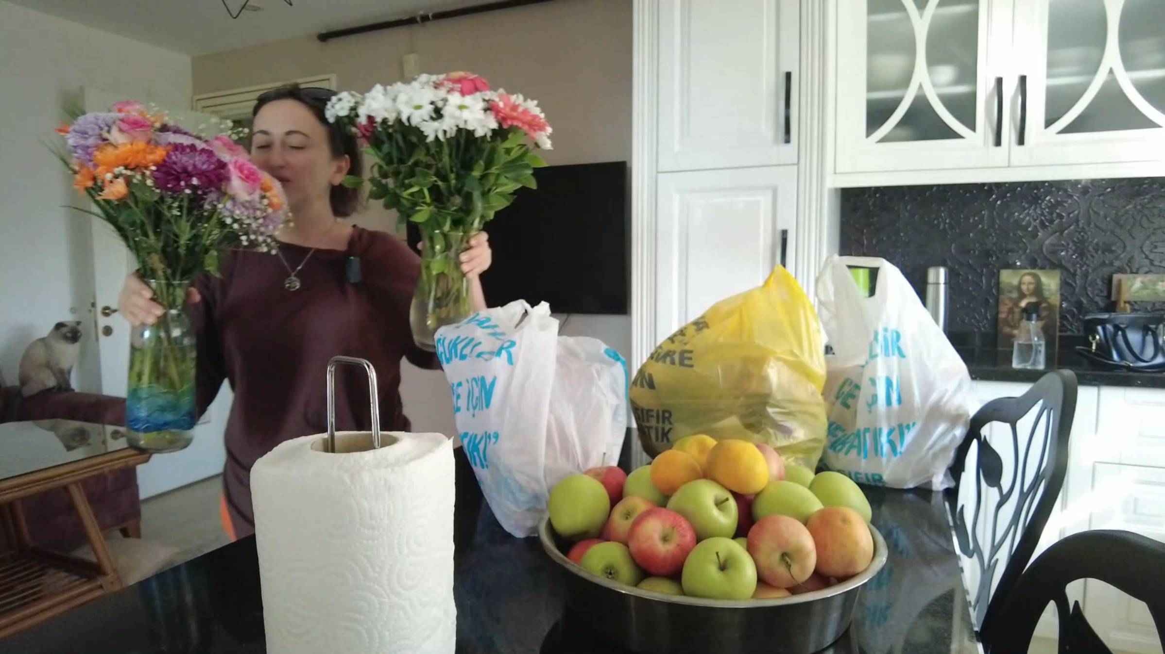 Накупила продуктов чуть руки не отвалились