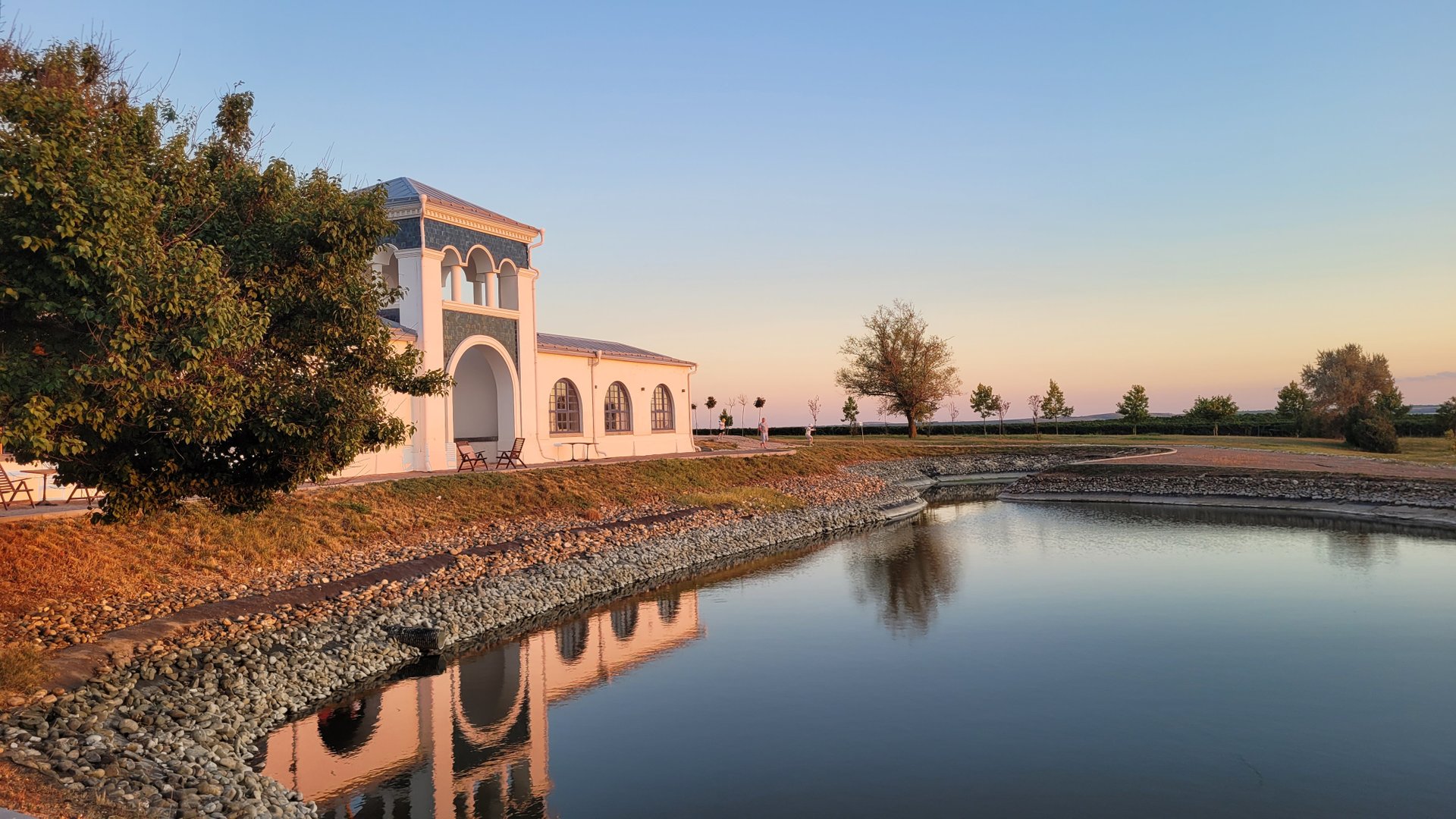 Азовское море Винодельня "Поместье Голубицкое" Пляж Подмаячный