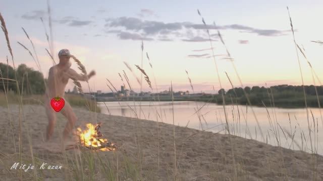 Тополиный пух