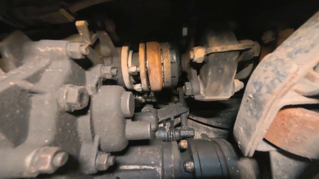 Вибрации с промежуточного вала на Ниве. Осмотр