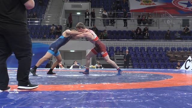 Берсан Галмакаев (Дагестан) - Иннокентий Антонов (Саха-Якутия)