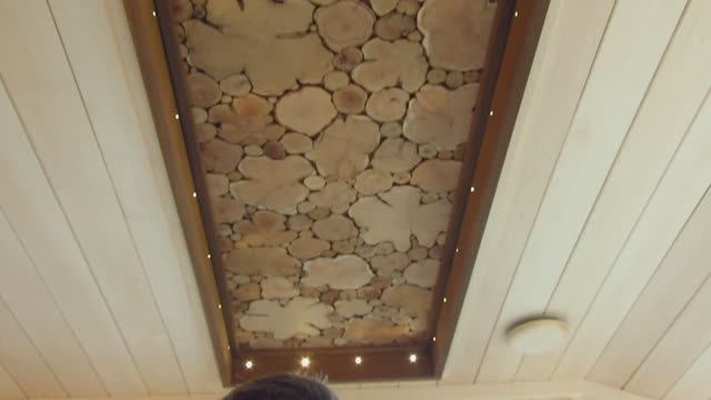 сауна из липы и можжевел на полу и потолке супер !!!