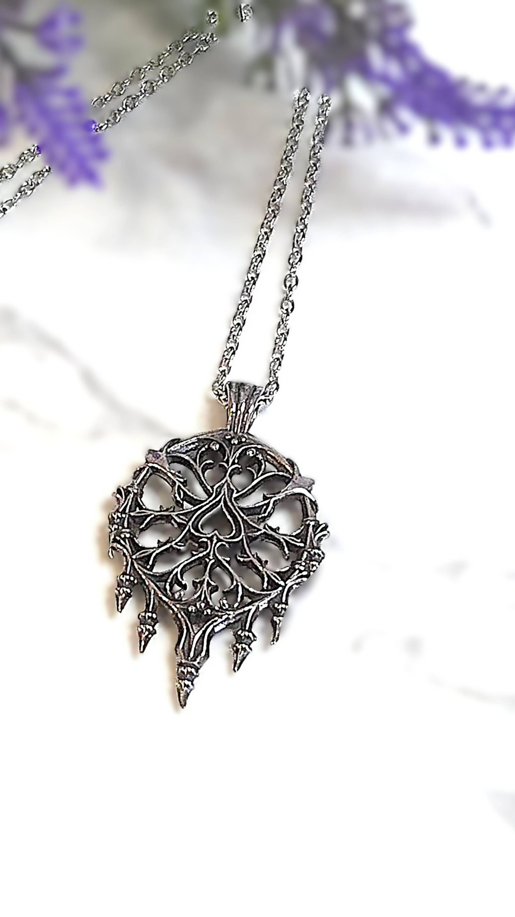 Бижутерная подвеска на цепочке "Готические пики" от StarfallShop