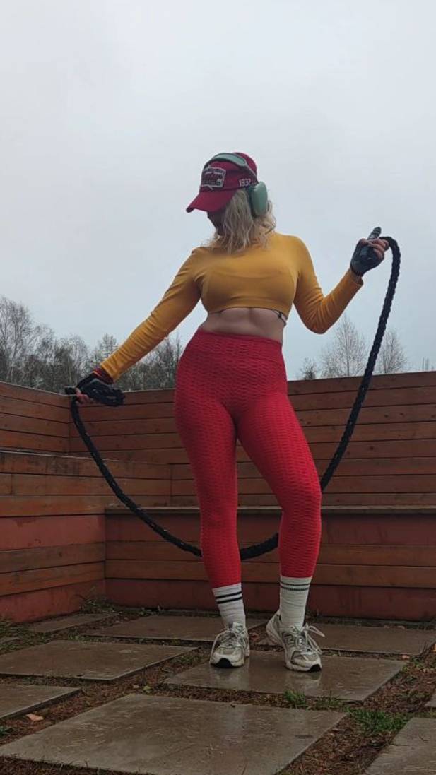 Скакалка. Прыгай со мной 😜