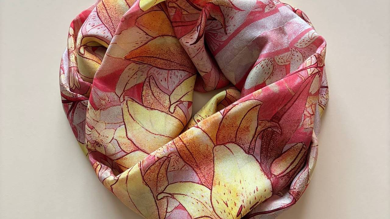 Шелковый павловопосадский снуд