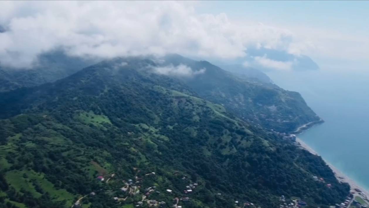 Бичваидзе Дана и её коллекция "Марганита". Источник вдохновения выпускницы Школы "Практика" 2025 г.