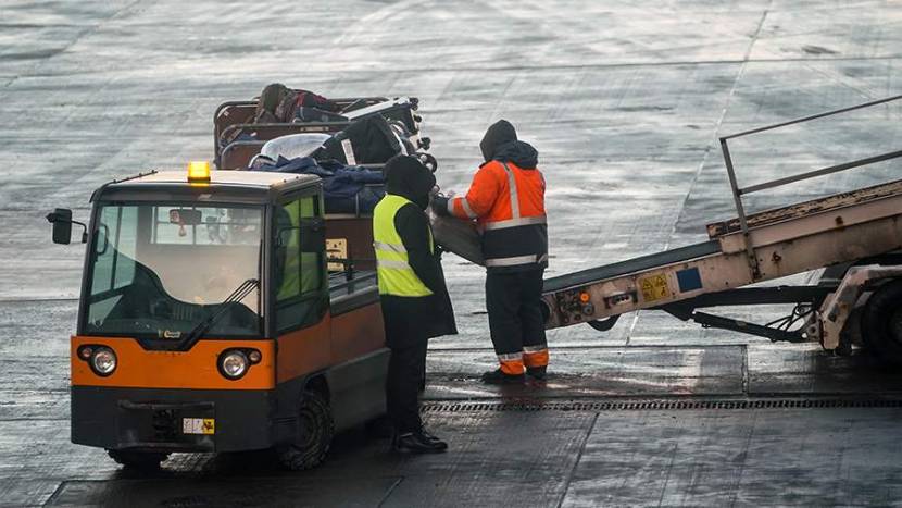 В аэропорту Волгограда ввели временные ограничения на взлет и посадку самолетов