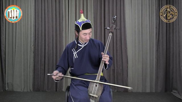 Артыы-Сайыр – исп.: О.В. Отсур. Медиатека МФТ, МАХ.