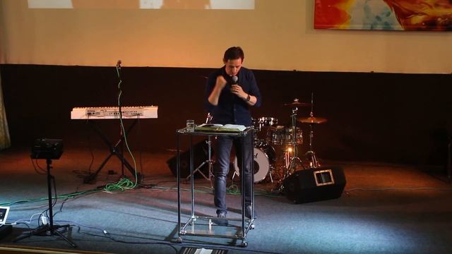 "НАСКОЛЬКО СИЛЕН ТВОЙ ВРАГ" Р. Домбраускас