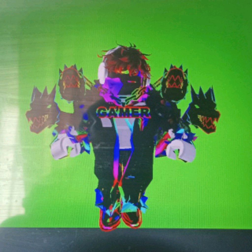 играю в roblox в уничтожь корабли и делаю историю один И игра про 2 меровую 2 сезон и 2 серия