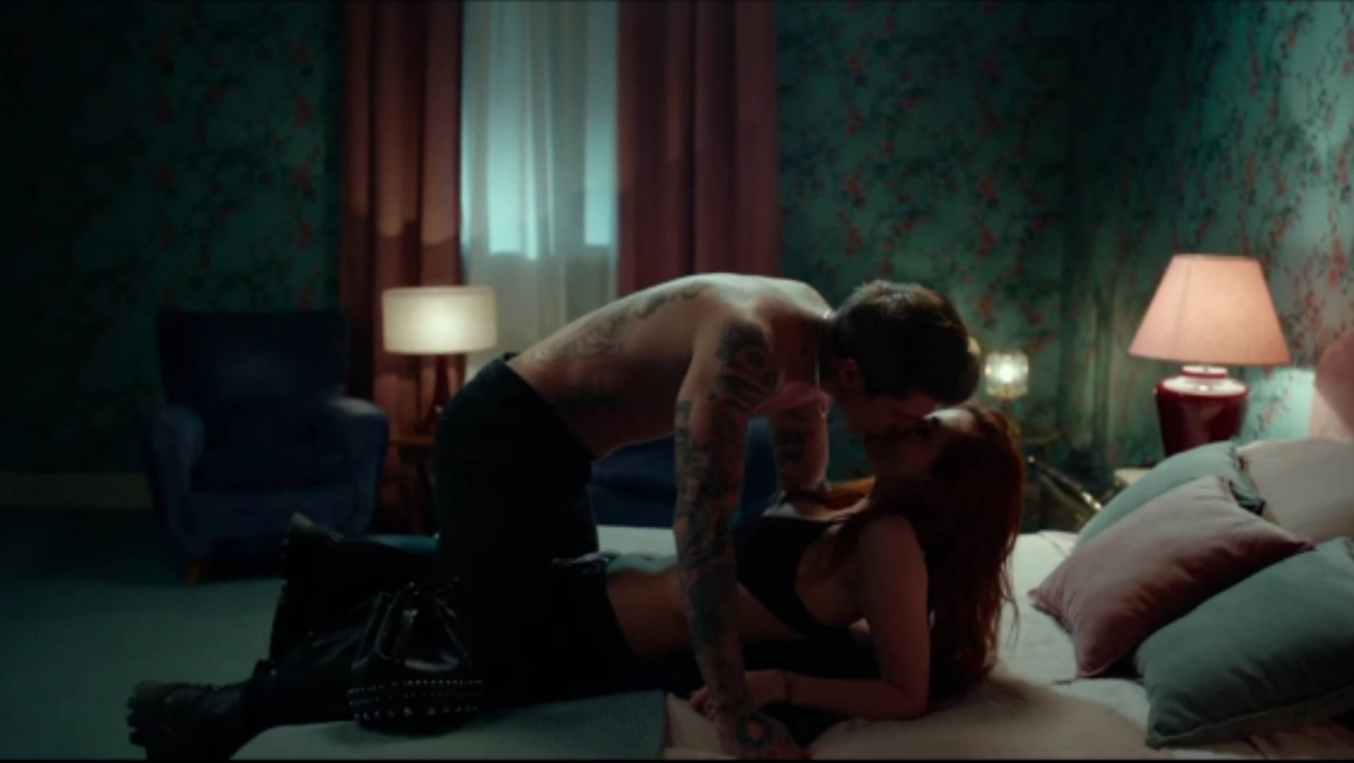 После пробуждения. Вивиан и Рой