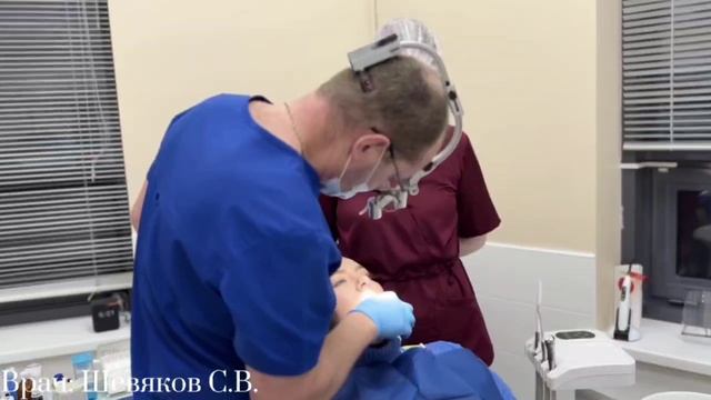 Врач Шевяков С.В. за работой.