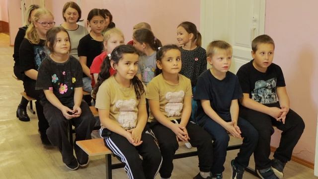 Открытие лагерной смены в Корневской СОШ