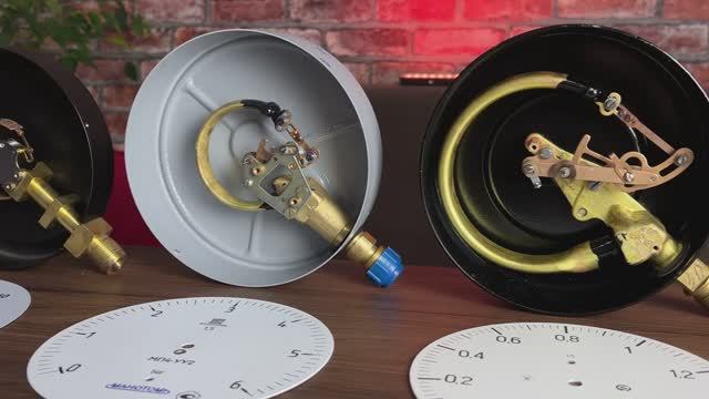 Сравнение манометров МТП-160 - МП4-У - МС 160. СССР и наши дни!