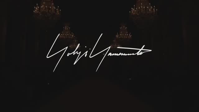 Показ женской коллекции Yohji Yamamoto осень-зима 2025-2026