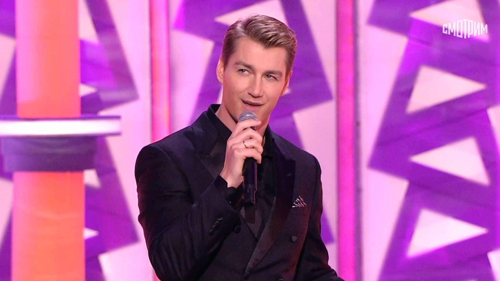 Алексей Воробьев - Попурри - Сумасшедшая, Самая красивая,  Я тебя люблю // Парад юмора 2025