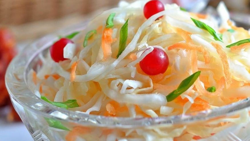 Квашеная КАПУСТА в Рассоле! Стоит попробовать!