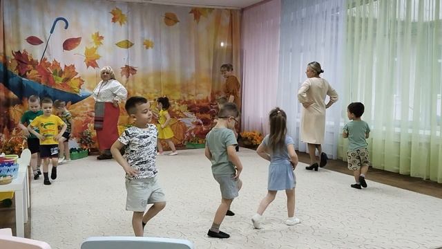 Осеннее развлечение 2025 (средняя группа "Теремок",муз. руководитель Макарычева О.Н.)