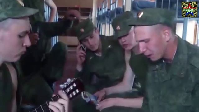 Армейские песни - Трудно бывает нам