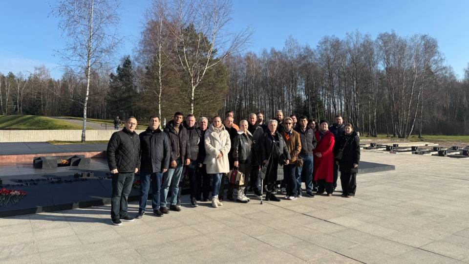 Участники 27 заседания КСР при МСАП посетили Мемориальный комплекс "Хатынь" (Беларусь)