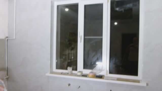 Как класть плитку на стену. Ремонт Моей Кухни