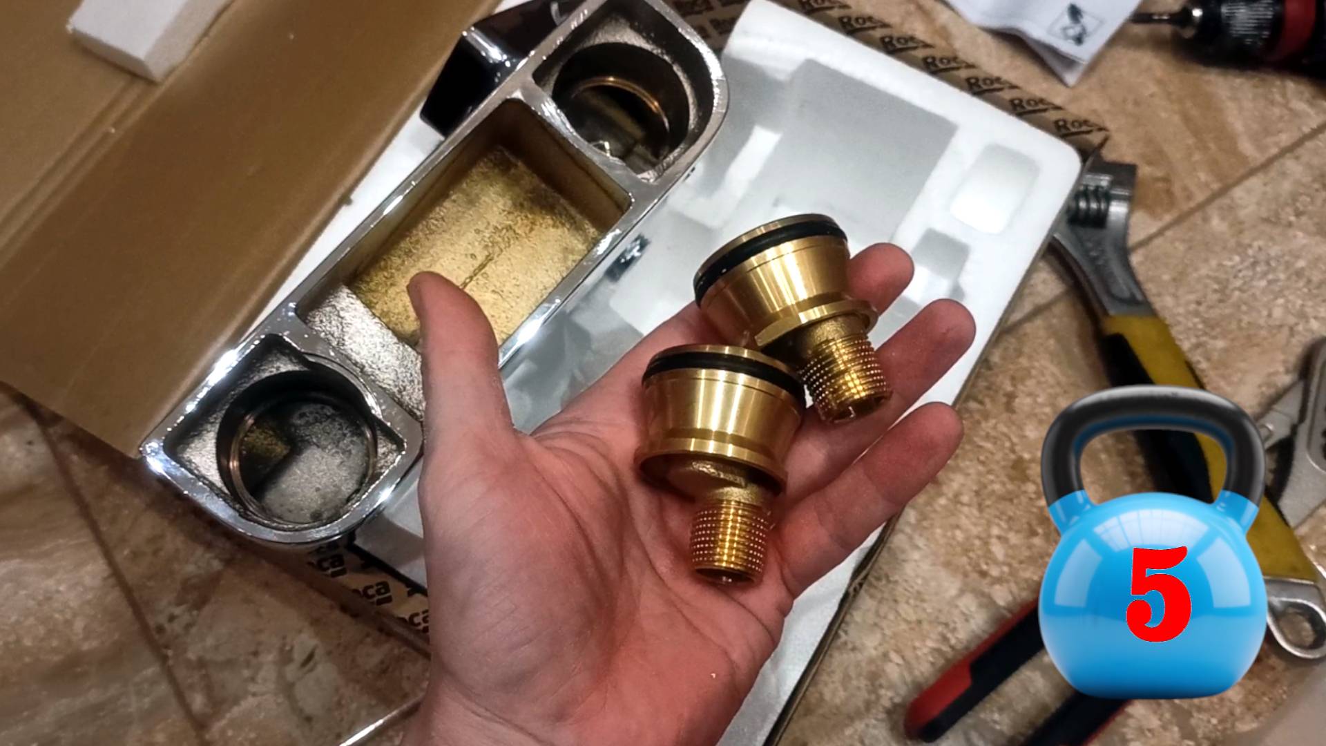 Таких эксцентриков у смесителя я ещё не видел!