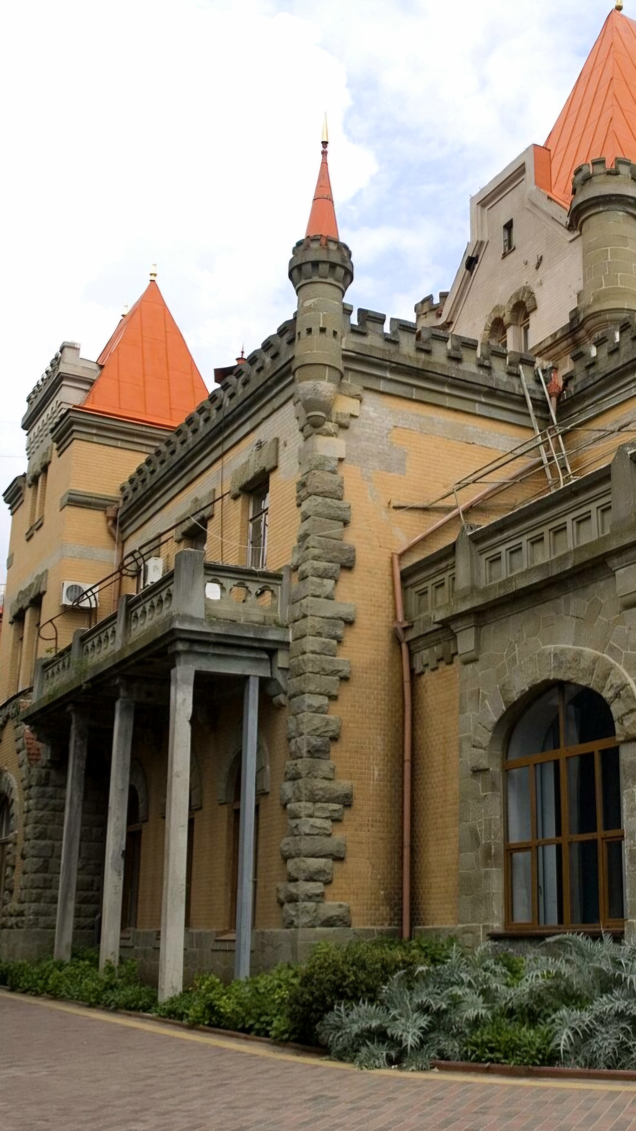 Дворец княгини Анастасии Гагариной мыса Плака Алушта Крым