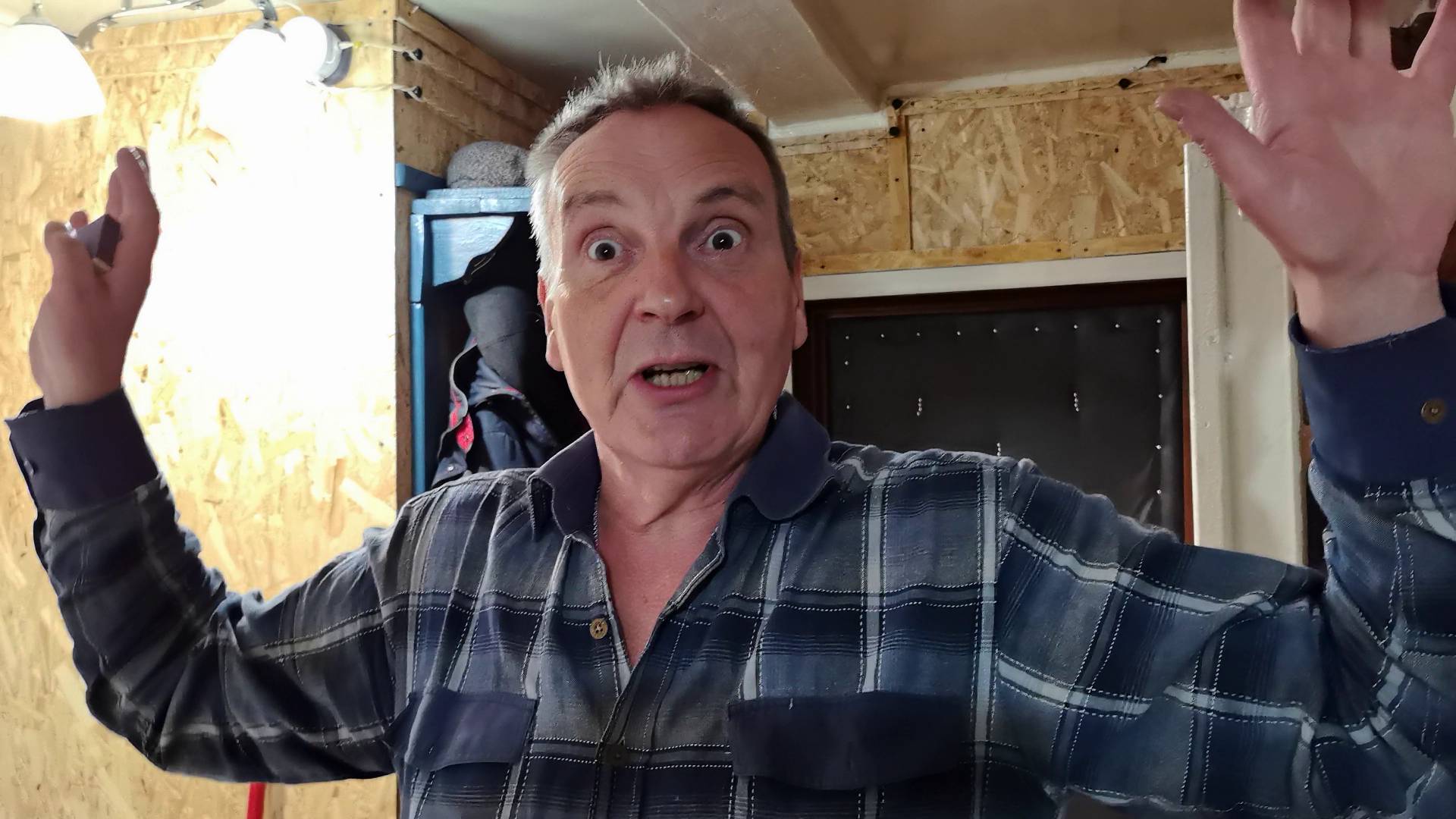 И снова у Алексея беседуем обо всем и ни о чем. 😀 😇 😈 😎