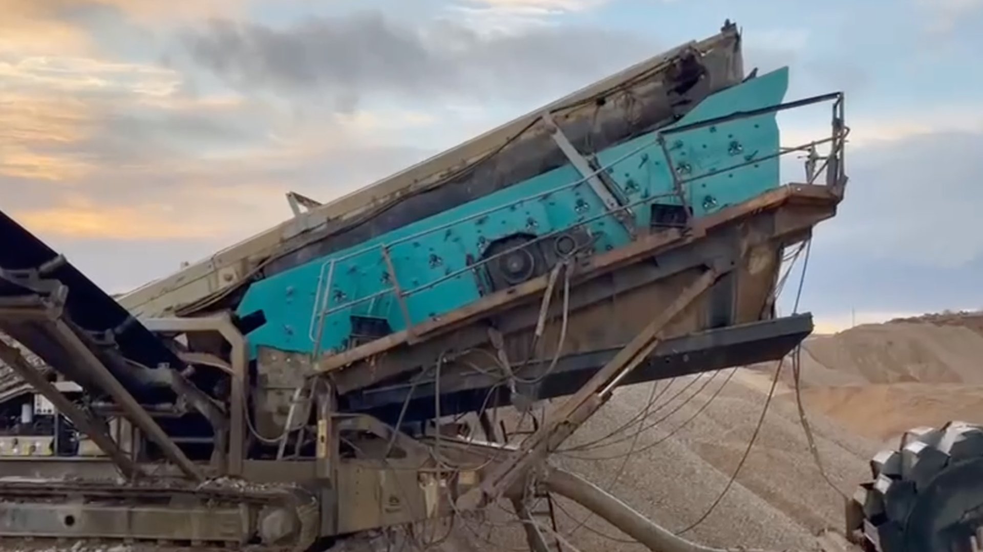 Замена короба грохота Powerscreen Chieftain 2100X — производство в России