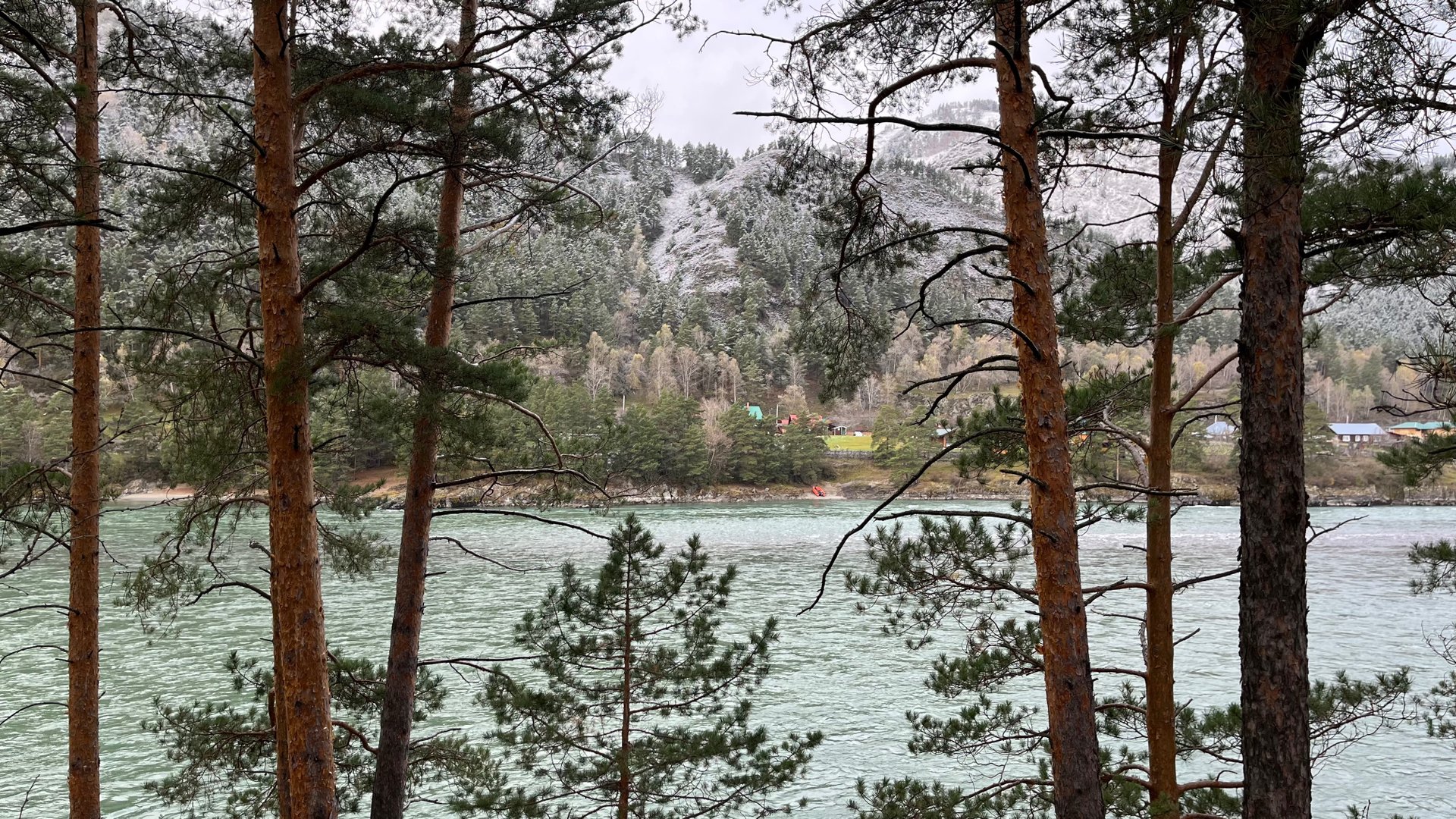 Шум Катуни. Алтай! Наслаждайся.