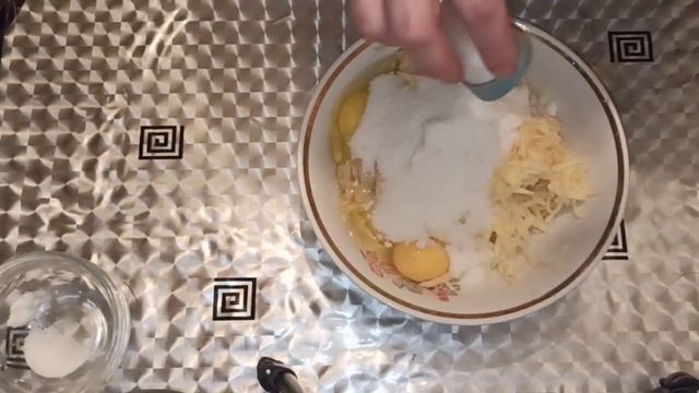 Яблочные драники.Очень вкусные!!