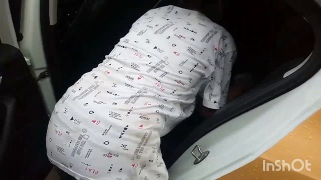 Искали грибы! А нашли бедосю, увешенную клещами...