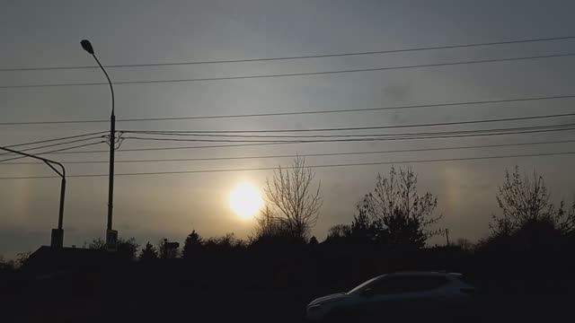 Радужное солнечное гало