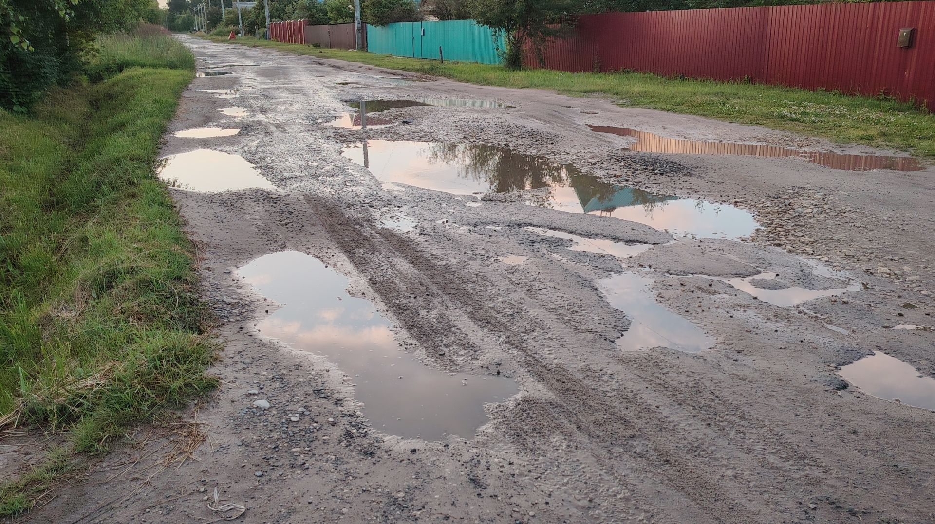 Русские дороги. Убитая дорога в Марий Эл. Центральная улица Мира п. Сурок Медведевского района