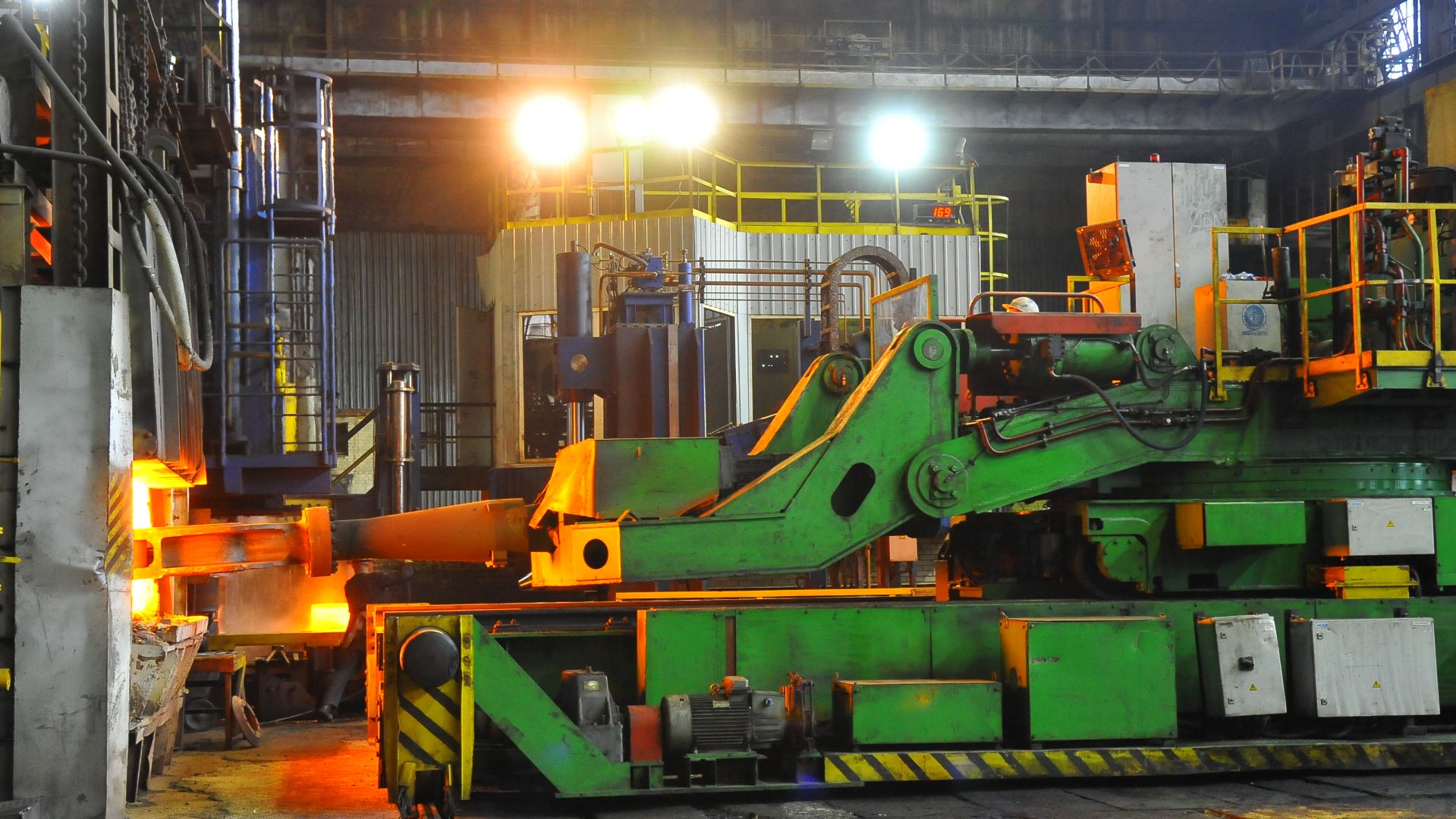 "Уральская кузница" – производитель штампованной продукции из спецсталей и сплавов