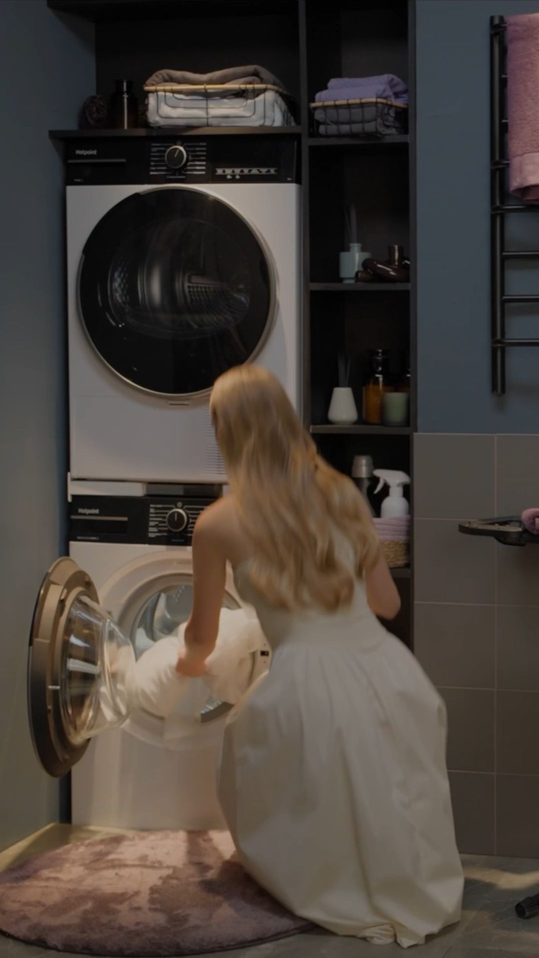 Сохраните яркость вещей со стиральной машиной #Hotpoint WSH 8291 VBX