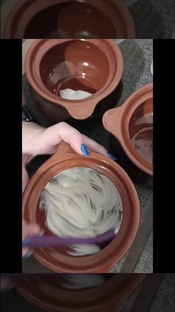 Рецепт - вкусные горшочки с мясом и сыром в духовке. Готовили на Рождество.