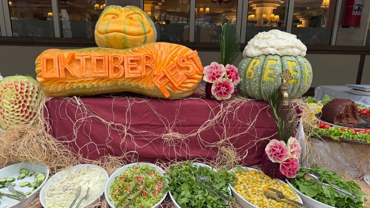 Октоберфест в отеле Дельфин Ботаник Платинум