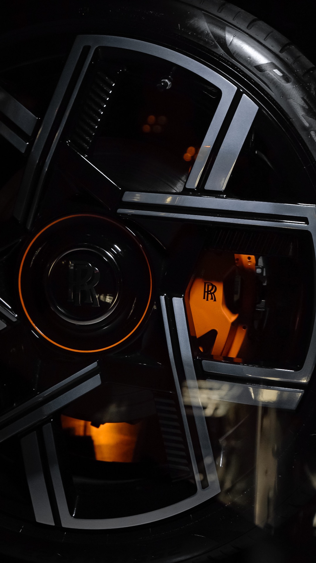 Rolls-Royce Cullinan Black Badge в BERG AUTO PREMIUM