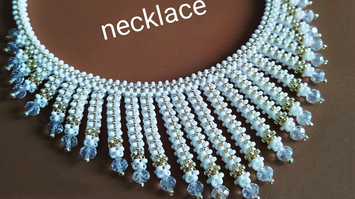 Колье на Новый год. Из бисера и бусин