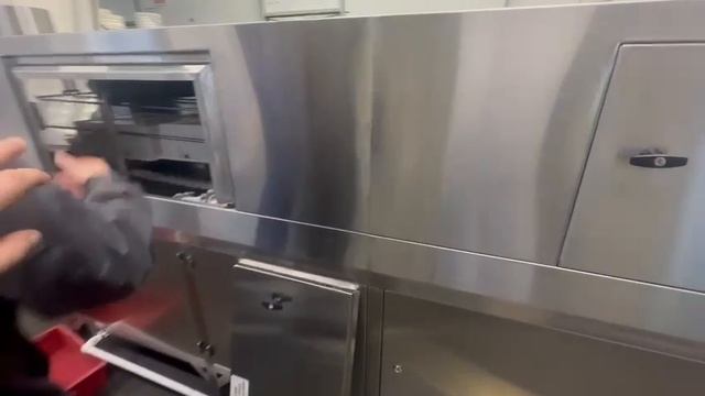 Таромоечная машина ASP-MMOT-150-AIR-4 на пищевом производстве