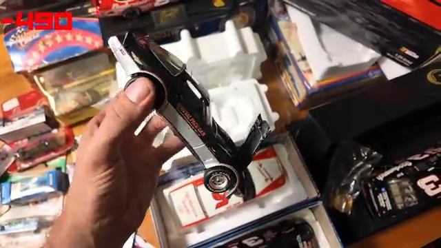 Сторедж за 490 коллекция NASCAR Galaxy Ultra и неожиданные находки