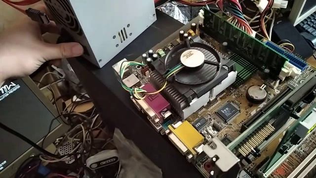 Unboxing и тест ретро-комплектующих (Socket 370)