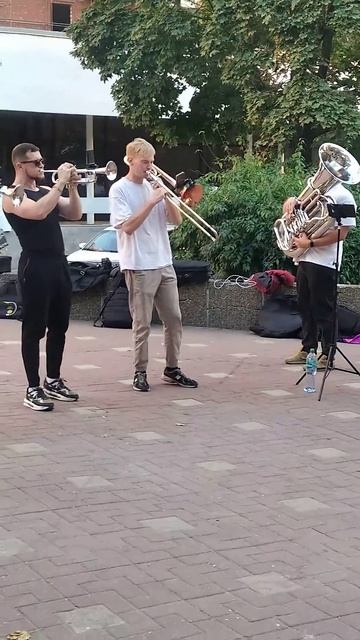 На Пушкинской.