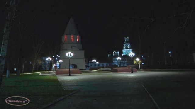 г. Сызрань " без прикрас "   Ночь . Кремль . Вечный огонь , ...