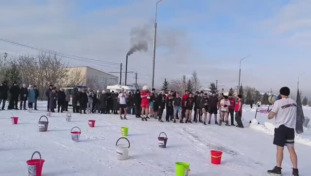 Клуб моржей на северном маганаке в г. Прокопьевске
