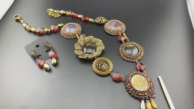 Обзор готового украшения