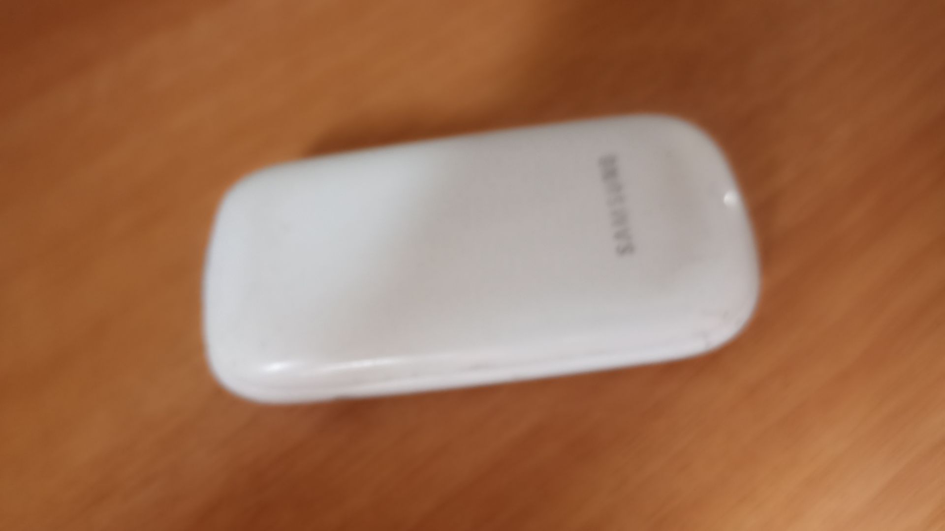 Обзор на кнопочный телефон.Кнопочный телефон Samsung GT-E 1272. overview on a push-button phone DUOS